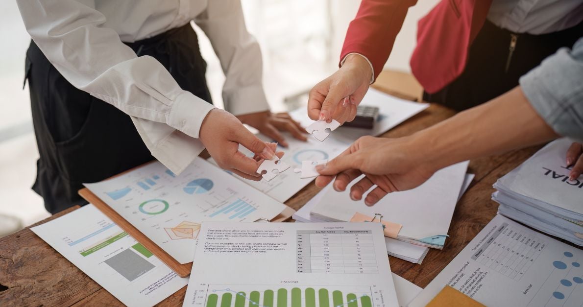 What is the Difference Between a Contract Research Organisation and a ...